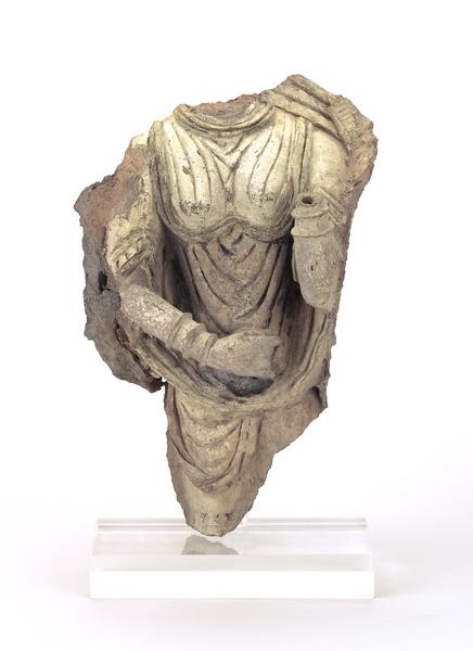 Collection object "MAS.1015" • Fragmentary stucco figure. The remaining ...